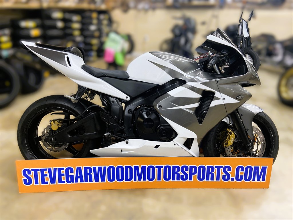 2004 Honda CBR 600 RR - Steve Garwood Motorsports LLC